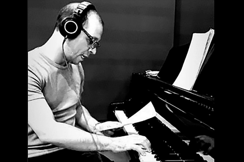 Harold Rey – piano